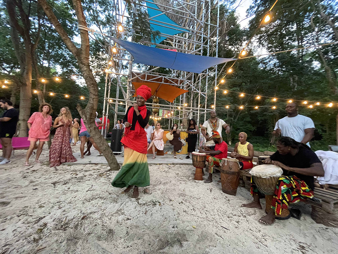 monkey bar - Laluna Boutique Hotel & Villas